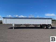 1980 Star Hopper Trailer - Booker Auction Company