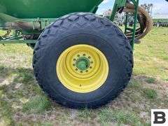 John Deere 787 Air Cart - Marlin, WA - Booker Auction Company