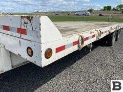 1990 Interstate Flatbed Trailer - Booker Auction Company