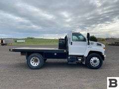 2006 GMC C6500 Flatbed Truck - Booker Auction Company
