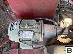 2003 Spudnik 1830 Evenflow Tub - Plymouth, WA - Booker Auction Company