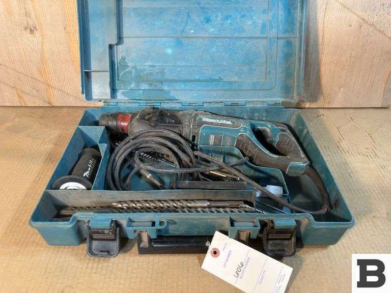 Makita HR2475 Rotary Hammer Drill - Booker Auction Company