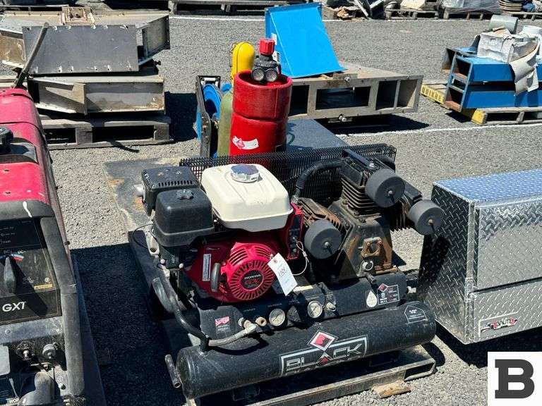 Custom Mobile Service Skid - Booker Auction Company