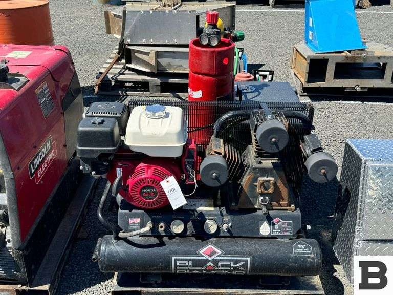 Custom Mobile Service Skid - Booker Auction Company