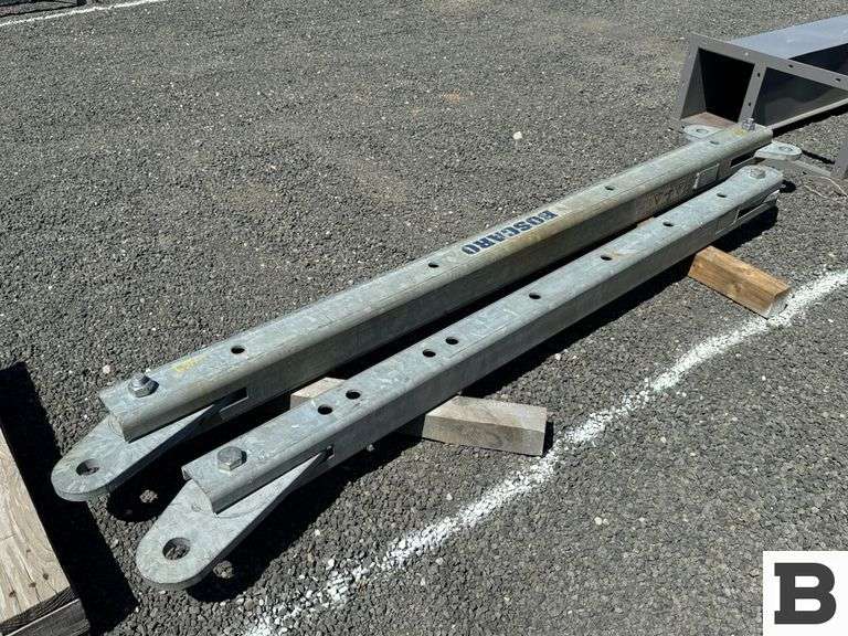 Boscaro Spreader Bars - Booker Auction Company