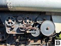 Gleaner R70 Combine - Enterprise, OR - Booker Auction Company