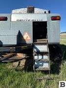 Gleaner R70 Combine - Enterprise, OR - Booker Auction Company