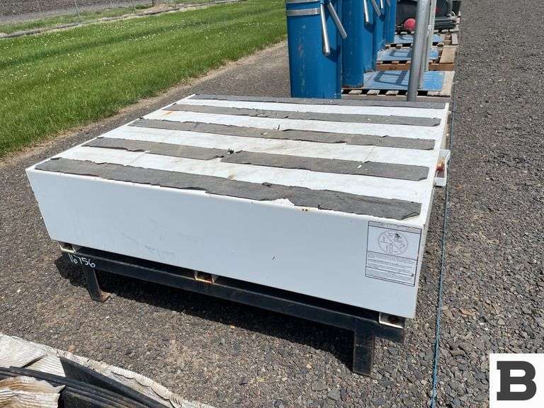 Weather Guard 338-3 Pack Rat - Booker Auction Company