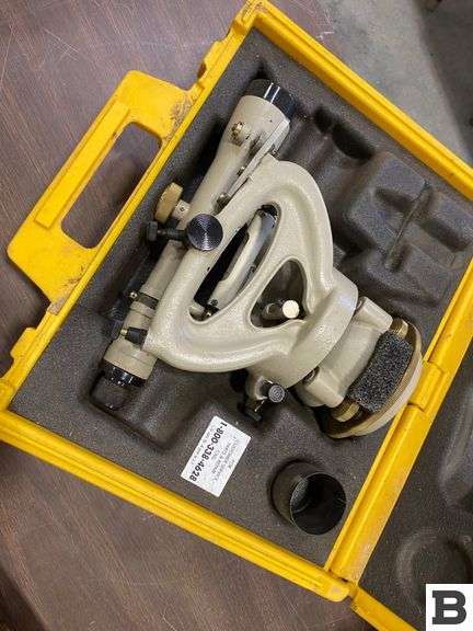 Berger Instruments Model 327 Transit Site Level - Booker Auction Company