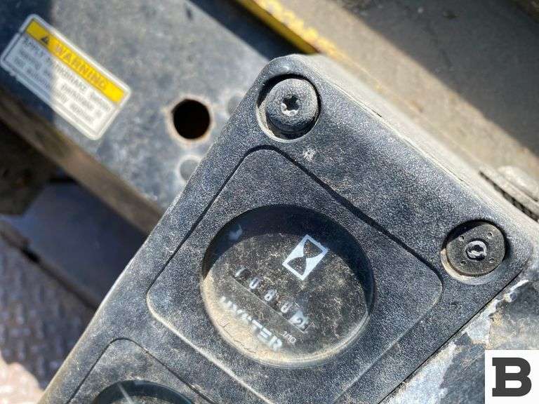 Hyster S80XL Forklift - Booker Auction Company