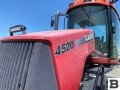 Case 4520 Titan Cab and Chassis - Booker Auction Company