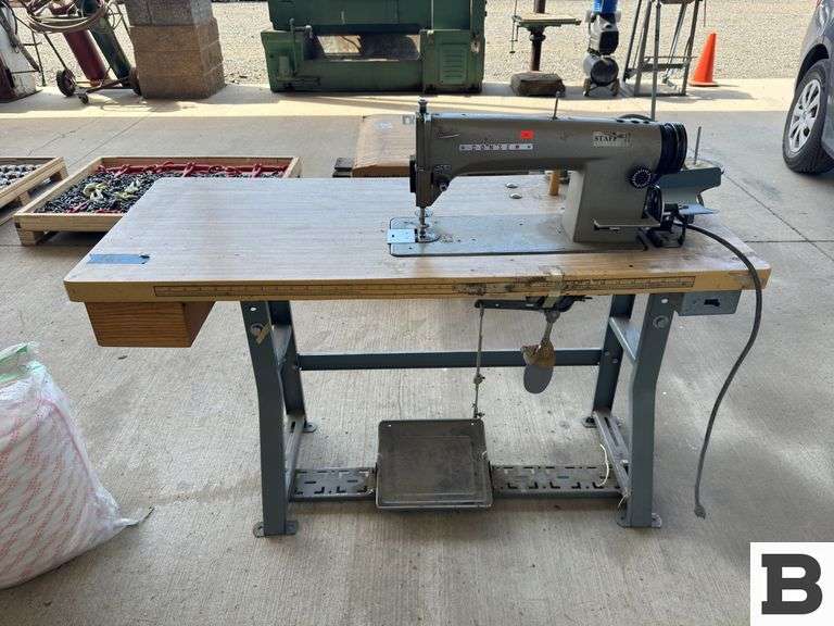 Consew 105 Sewing Machine - Booker Auction Company
