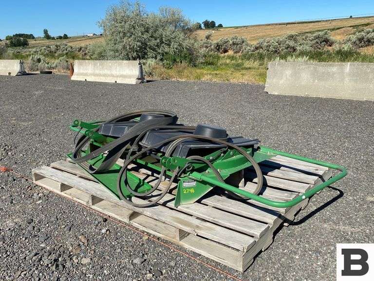 John Deere Power Tailboard - Updated Quantity 1 - Booker Auction Company