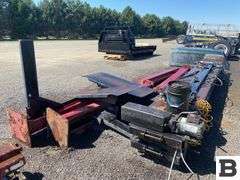 Wheeltronic LTD 4 Post Car Lift - Booker Auction Company