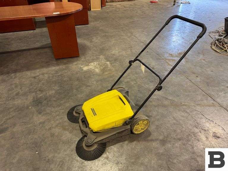 Karcher S650 Push Floor Sweeper - Booker Auction Company