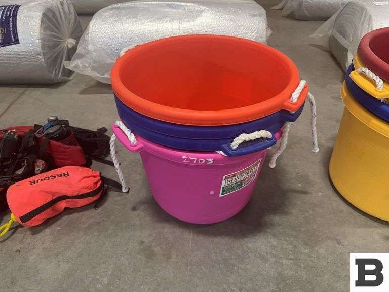 Tuff Stuff Products 70Qt Muck Bucket - Booker Auction Company