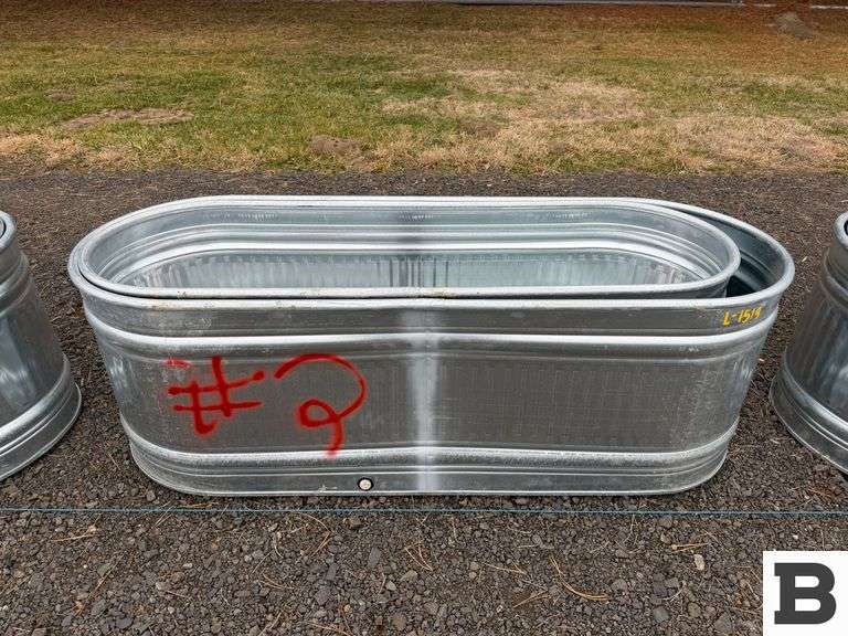Behlen Country Galvanized Round End Stock Tanks - Factory Defect ...