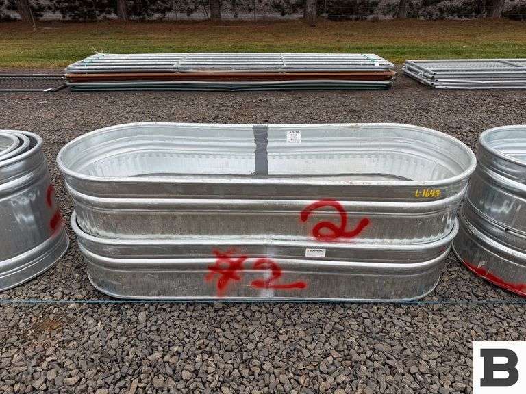 Behlen Country Galvanized Round End Stock Tanks - Factory Defect ...