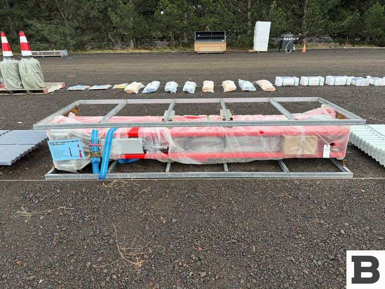 10,000 Lb. HD Two Post Floor Plate Lift - Booker Auction Company