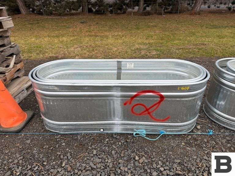 Behlen Country Galvanized Round End Stock Tanks - Factory Defect ...