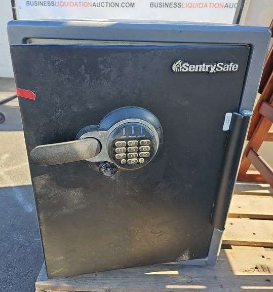 SENTRY Office Safe (No Combination) - Business Liquidation Auction
