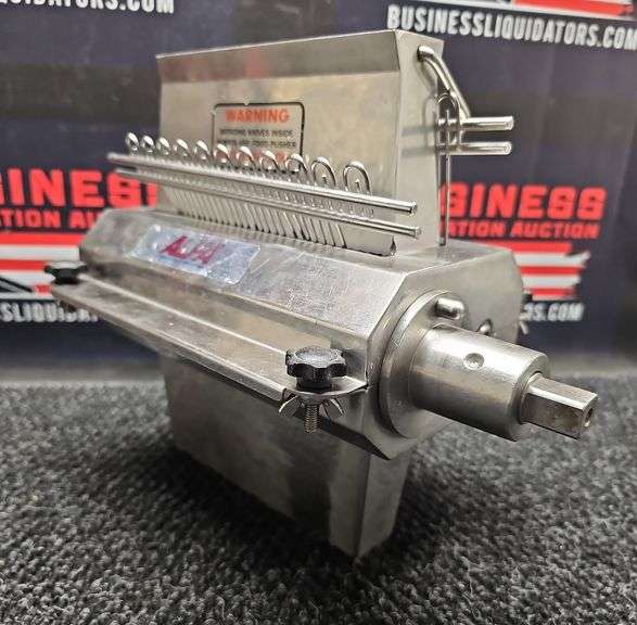 Fajita Cutter for #12 Hub Mixer - Business Liquidation Auction