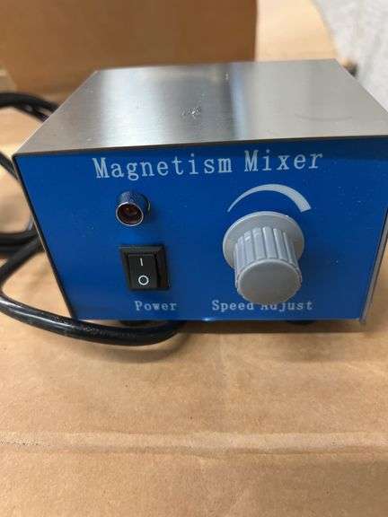 (20) Box of Magnetic Mixers - Business Liquidation Auction