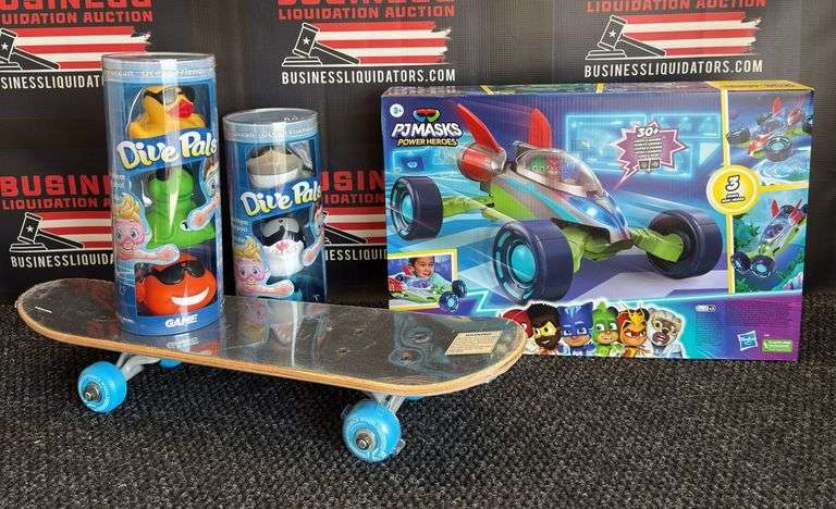 PJ MASKS Play Set, Skateboard, Dive Toys - Business Liquidation Auction