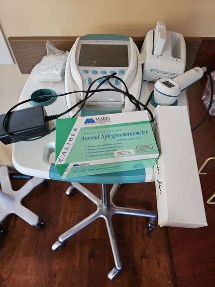 BLADDER SCAN with Accessories - Business Liquidation Auction