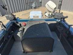 2001 Custom Weld Jet Boat - Business Liquidation Auction