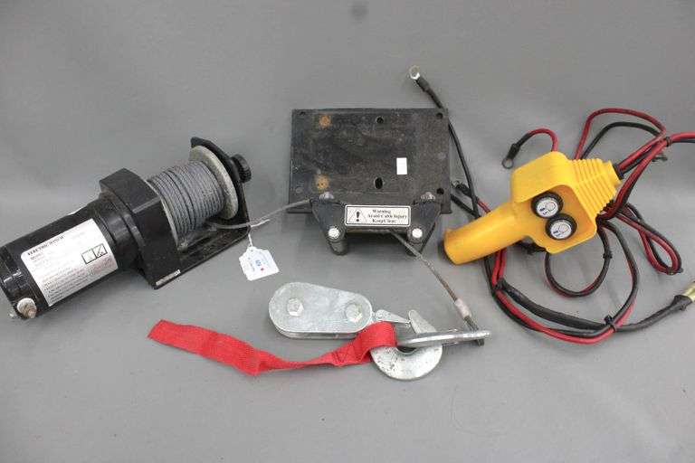 Electric Winch, 2000lbs, 12V, with mount , fairlead , cable and control ...