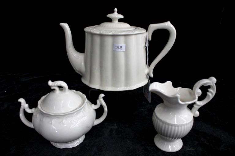 Tea Set includes Godinger teapot and creamer pourer. Peppertree ...