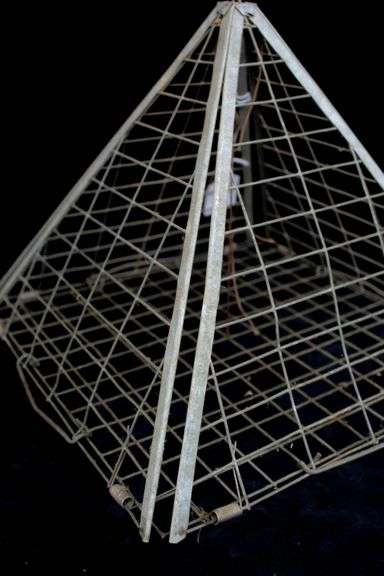 Vintage pyramid shaped spring loaded crab trap. - Bunting Online Auctions