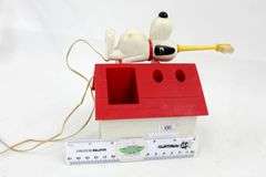 Vintage 1972 Snoopy Peanuts Battery Operated Toothbrush - Bunting ...
