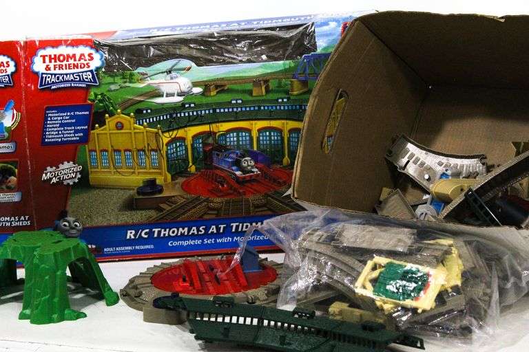 Thomas and Friends Trackmaster Set - Bunting Online Auctions