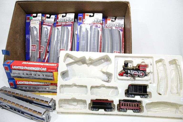 Vintage Feldstein & Associates Desktop Locomotive Train Partial Set ...