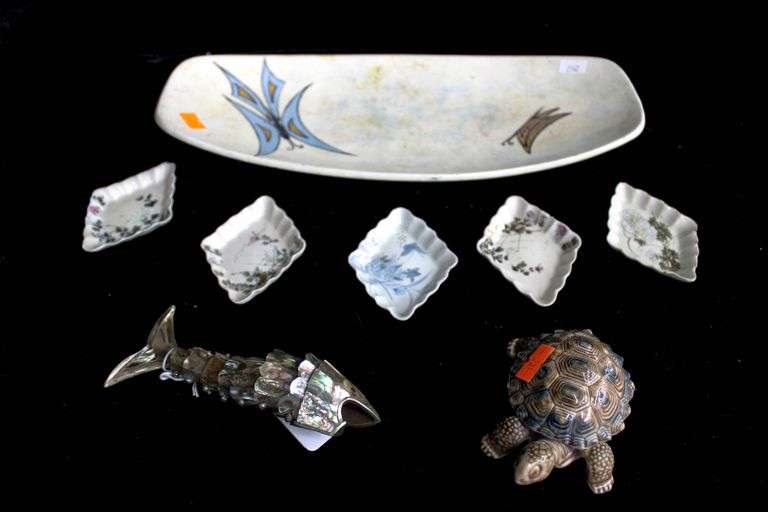 Wade Pottery turtle trinket box - and- abalone shell articulating fish ...