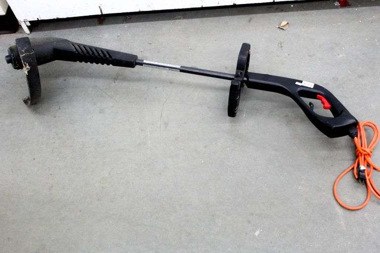 Toro 14" Cut Trimmer Edger - Bunting Online Auctions