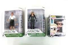 DC Collectibles Arrow Action Figures - Felicity Smoak, Canary, Archer ...