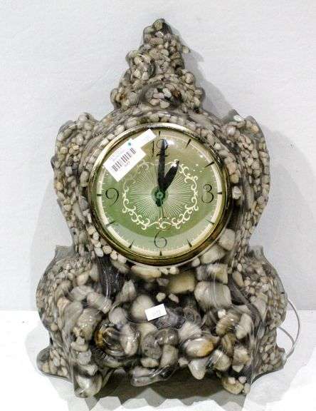 Vintage Resin Electric Vomit Clock, Clear Acrylic Resin & Pebbles ...