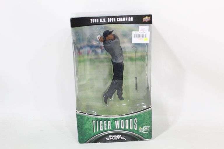 Tiger Woods Pro Shots 2000 US Open Championship Commemorative Doll ...