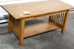 Mission Style Oakwood Centerpiece Table - 42 x 19 x 18 - Description ...