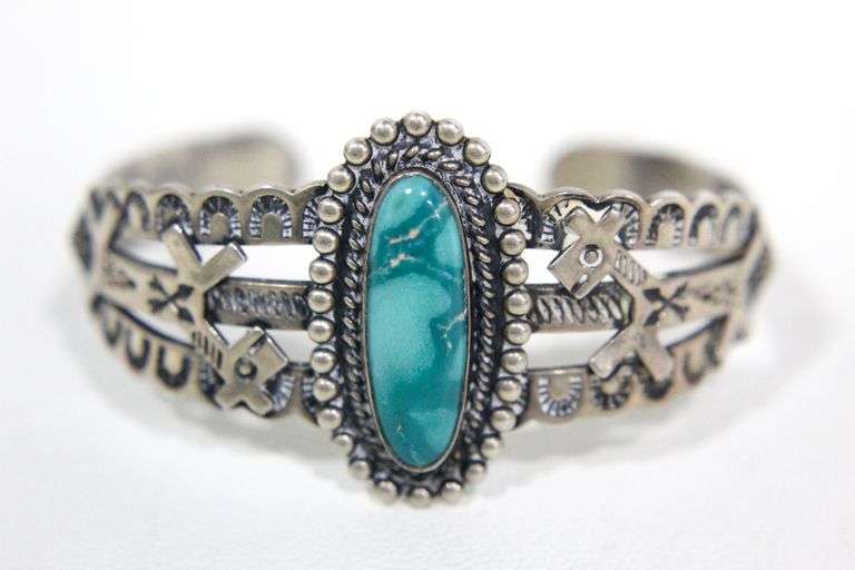 Sterling Silver Cuff Bracelet , Southwestern style with an oval ...