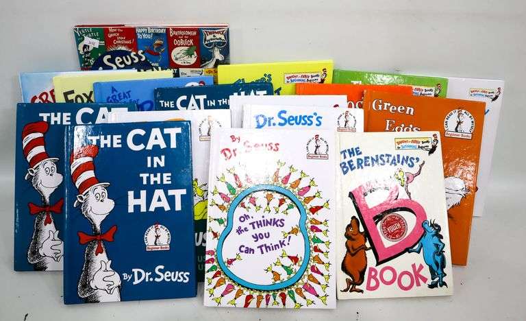 Dr. Seuss's Young Readers Book Collection. The Cat in the Hat, Green ...