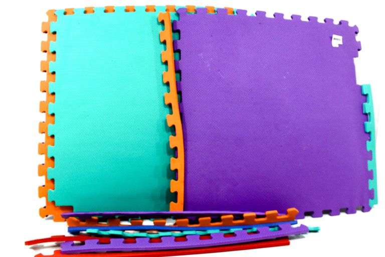 Colorful Indoor Puzzle Rubber Play Mats - Bunting Online Auctions