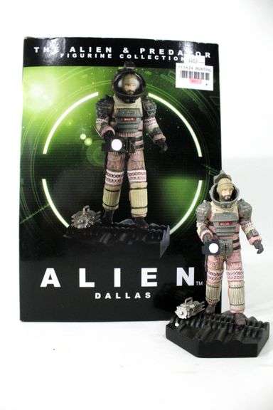 Alien Dallas Figurine / The Alien & Predator Figurine Collection ...