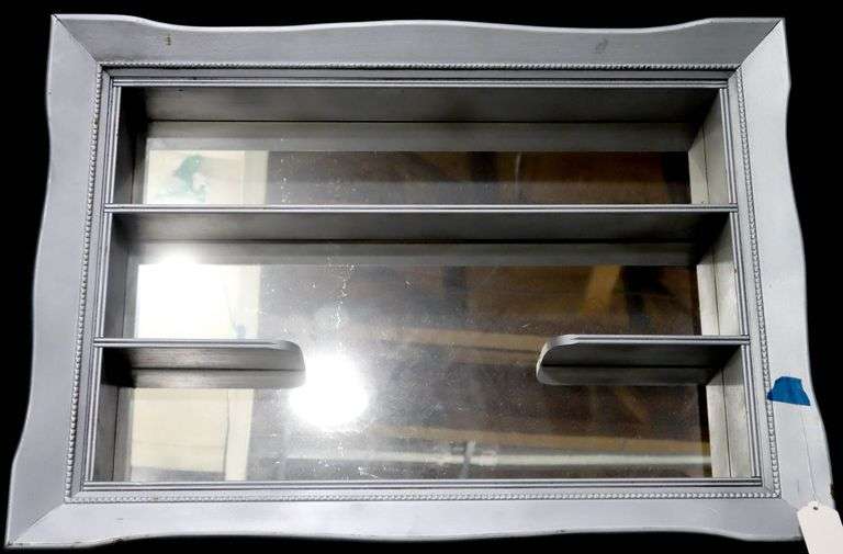 Vintage Mirrored Display Unit, 21"x29" - Bunting Online Auctions