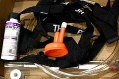 Ale Maker Kit - and - Beer Bottle Capper - and More - Bunting Online ...