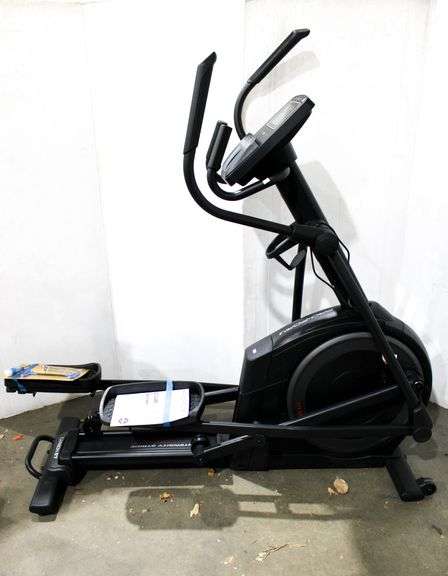 Pro-Form Carbon E7 Model PFEL99524.0 Intensity Stride Power Ramp ...