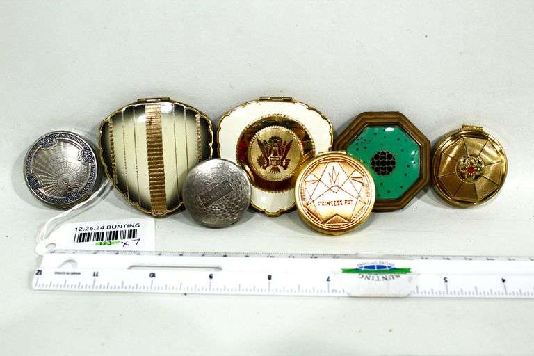 Art Deco Era Vintage Powder / Rouge Compact Cases: 1920's "Richard ...